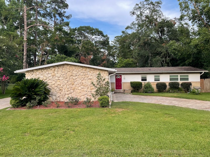 Home Away From Home - Tallahassee, FL