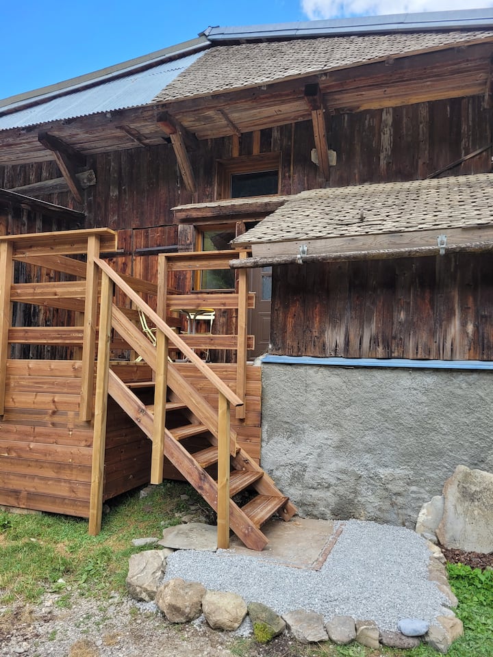 Chalet Lisa B&b
La Tanière Chambre Triple Duplex - Morzine