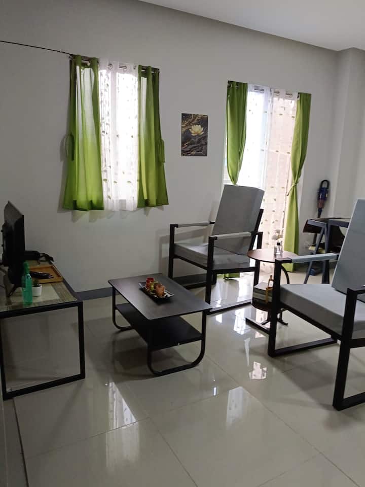 A Quaint Room In The City Of Olongapo - Olongapo