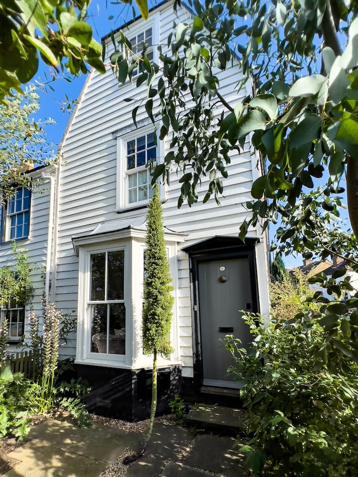 Beautiful Fisherman’s Cottage - Whitstable
