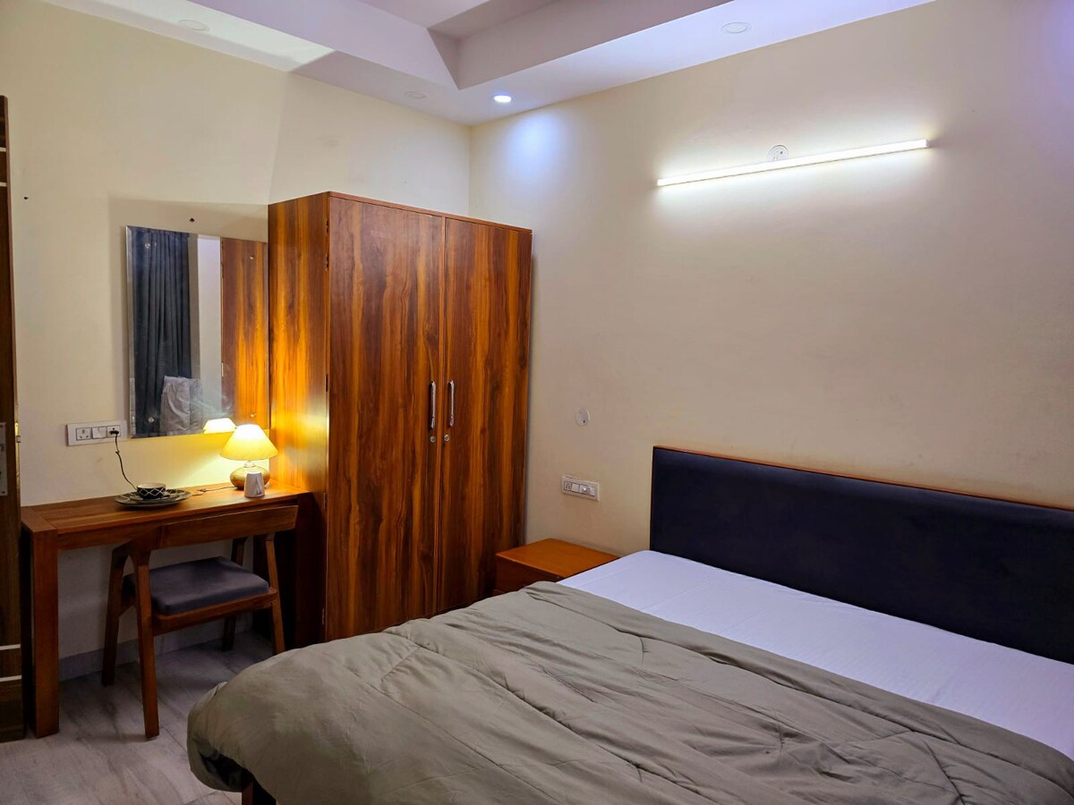 VDM- Premium Rooms - Houses for Rent in Gurugram, Haryana, India - Airbnb