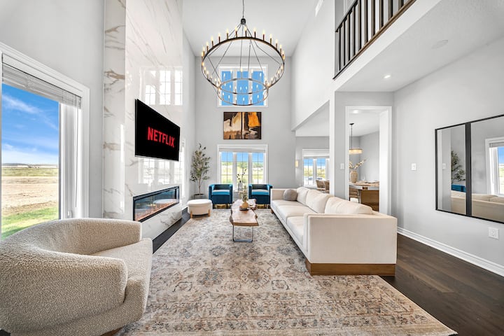 Lavish Home On Hamilton Mountain - Hamilton, Canadá