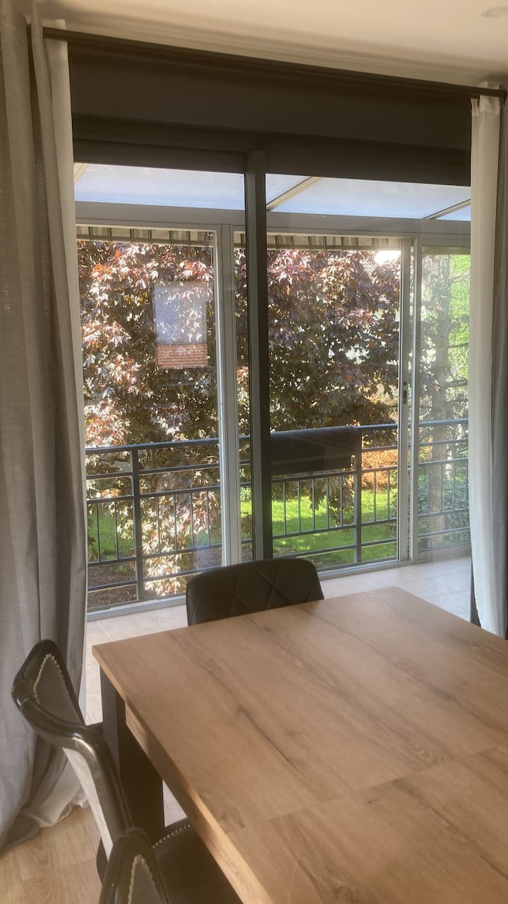 La Campagne à La Ville - Beaune