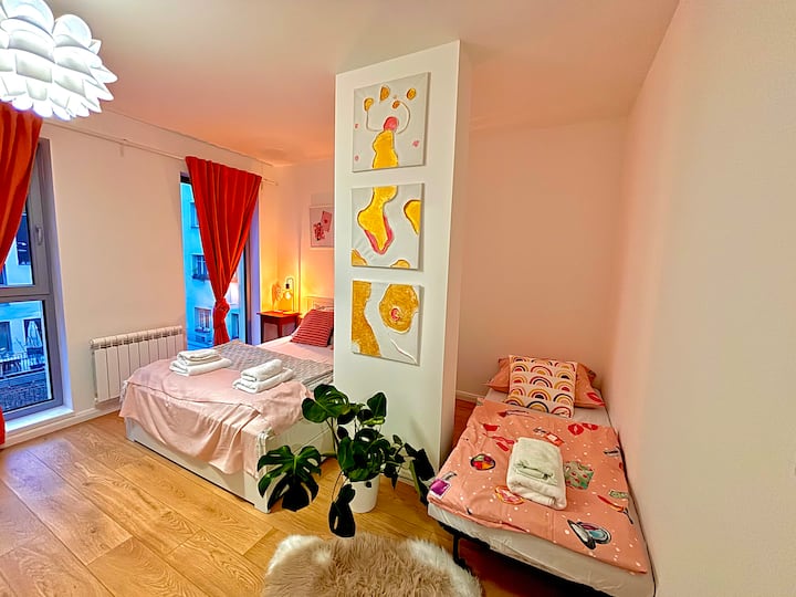 Summer Free Parking & Apartment With Grand Terrace - Prague