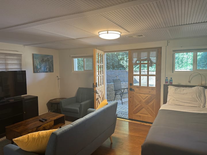 Light Flooded Garden Suite @ Coasis - Seattle, WA