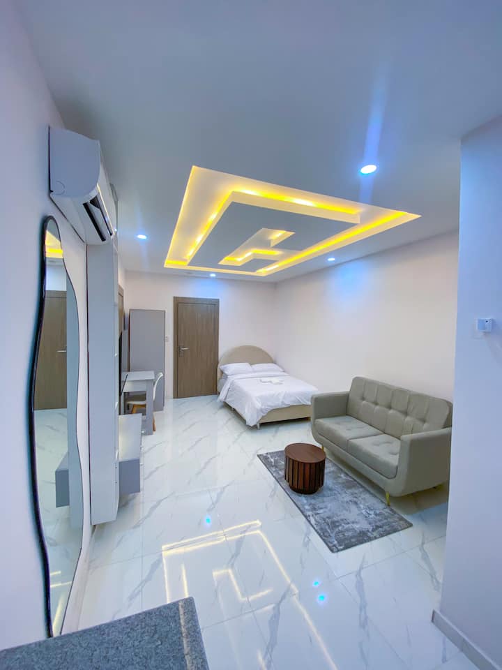 Studio(s2)@lekki Phase 1, 24/7 Pwr By Ngoziliving - Nigeria