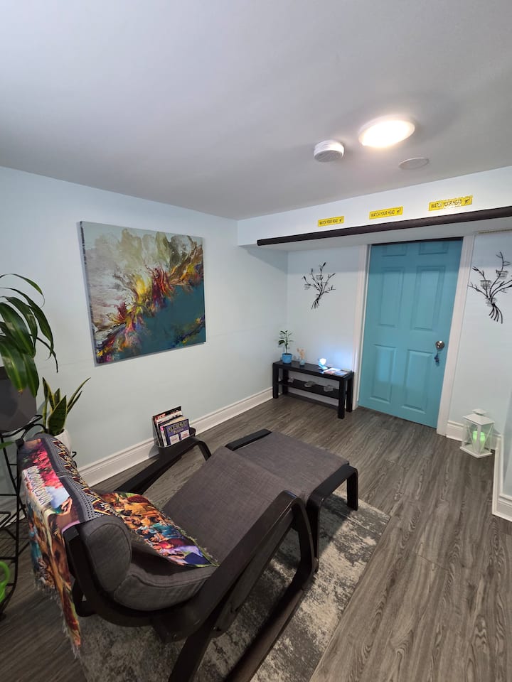Bachelor Suite In Niagara Falls - Niagara Falls