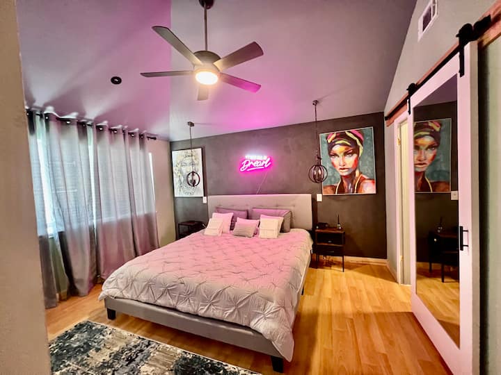 Luxury King Suite W/sauna/modern Stay +Gym Access - Independence Heights - Houston