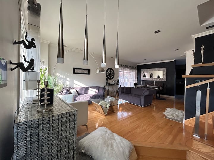 Luxury 3 Bedrooms Townhouse - Dorval