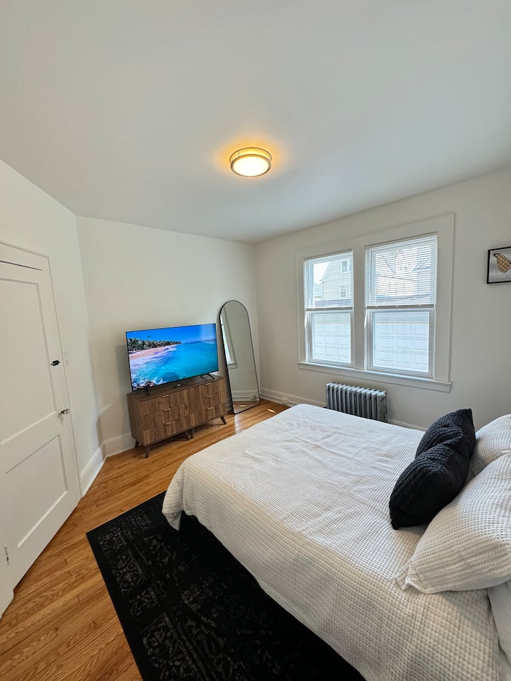Historic Renovated Apartment! - Belleville, NJ