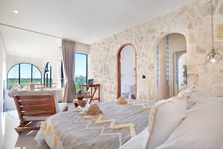 1/2 Price Launch Rate Kabakaba Lux Villa Pererenan - Bali