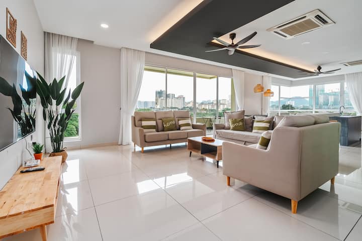 B3 L Klcc & Trx L Minimalist L 17 Pax - Kuala Lumpur
