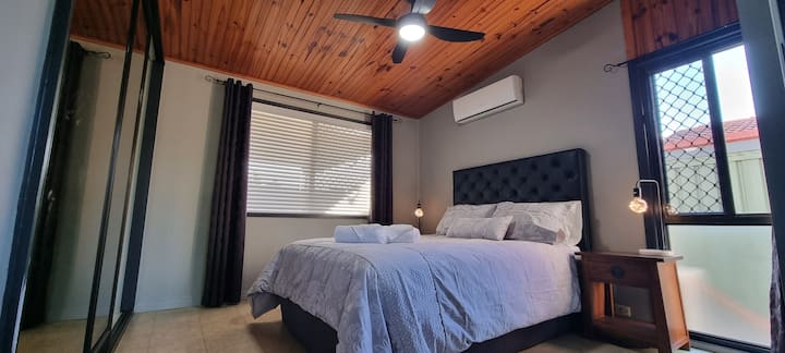 Pukeko Guesthouse - Redcliffe