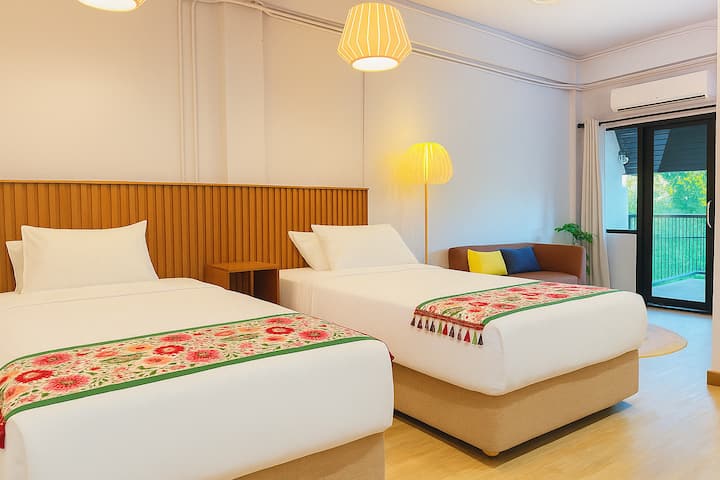 Suite Room @ 3 King Monument - Chiang Mai