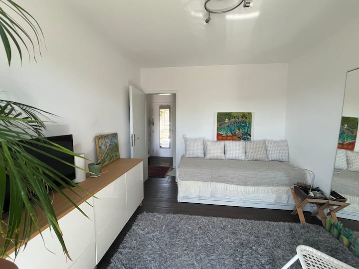 Jolie Chambre Dans Duplex Sur La Moselle - Perl
