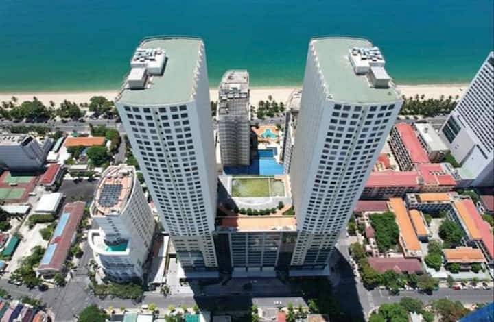 Studio Apartment 52m At The Central - Gold Coast - Nha Trang