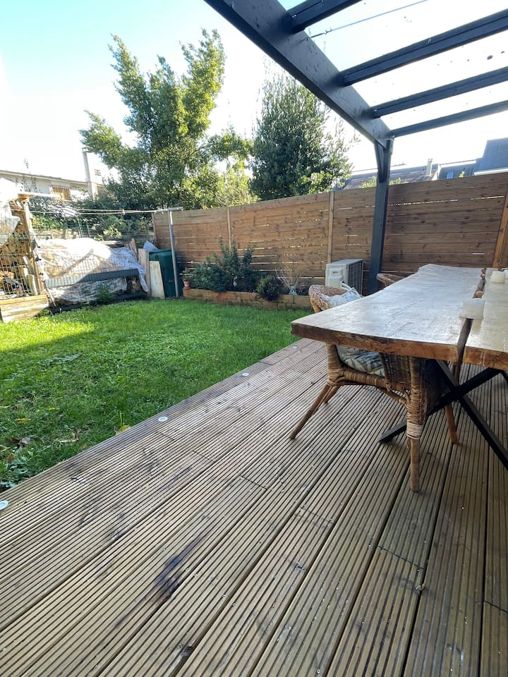 Maison 2 Chambres - Neuilly-sur-Marne