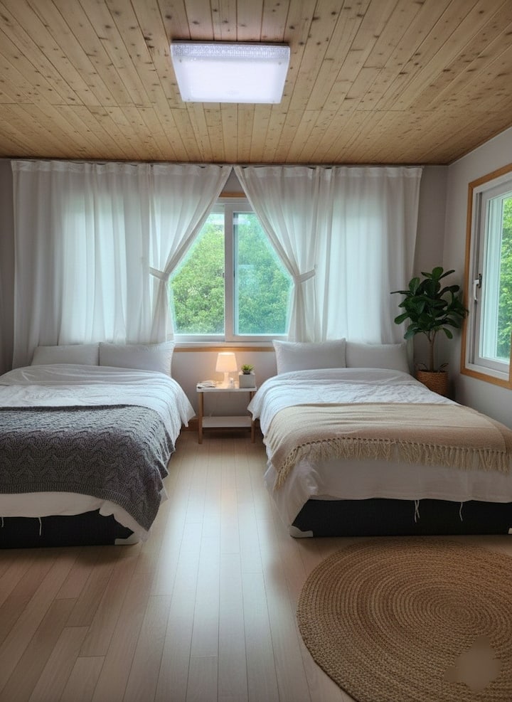 Dmc역도보 5분|160㎡ 단독주택|홍대|방4개•화장실2개|주차2대 - Seoul