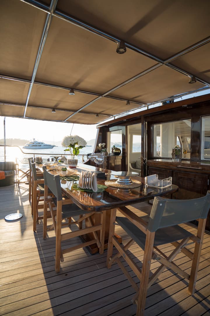 Yacht 2 St Tropez - Saint-Tropez