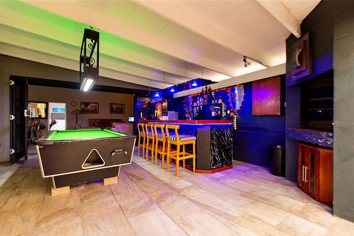 Bbq, Pool Table, Stunning Outdoor Dining Area - Langebaan