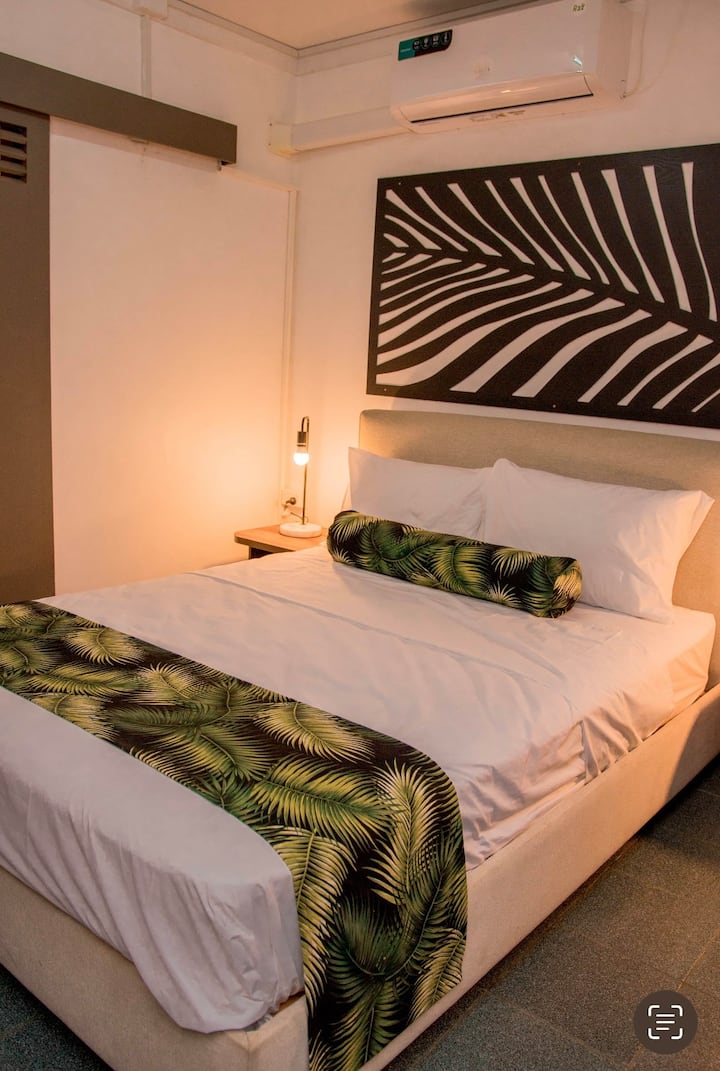 Muroz Apartments Fully Furnished Studio, Queen Bed - Nadi