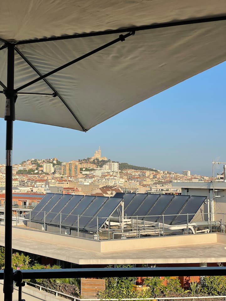 Spacieux, Apaisant Et Bien Situé - Marseille