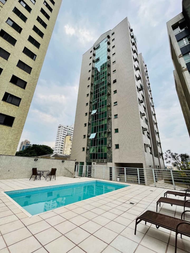 Garagem E Ar Cond, Próx. Hospital Felício Rocho - Belo Horizonte