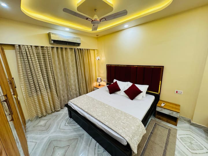 Aura Homestay Walking Distance Vishwanath Mandir - ワーラーナシー