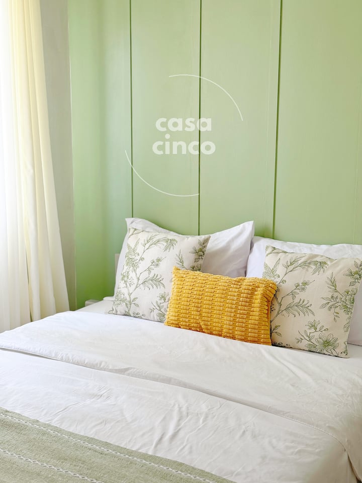 2 Queen Beds Pool View Room Near Sm Trece Mall - Trece Martires