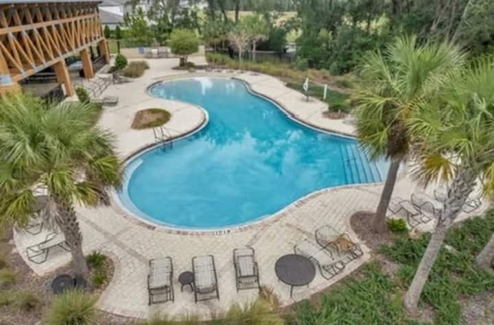 Charming 8 Bed Retreat New Port Richey - New Port Richey