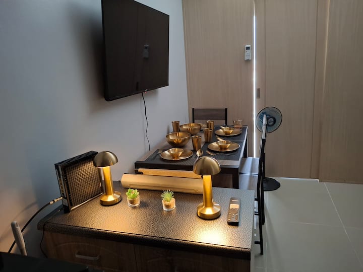 Cheap Cozy Felizity House Rental Grass Res - Quezon City