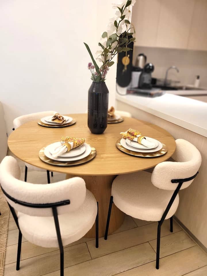 Yas Canal 3 : Chic 2br Next 2 Formula 1 And Park - Abu Dhabi