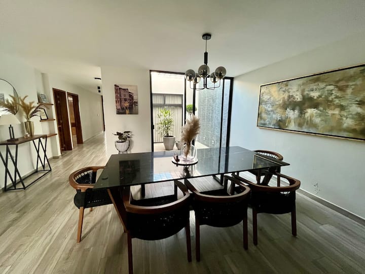 Casa Expo Gdl Y Plaza Del Sol
Facturamos+a/c+wifi - Guadalajara