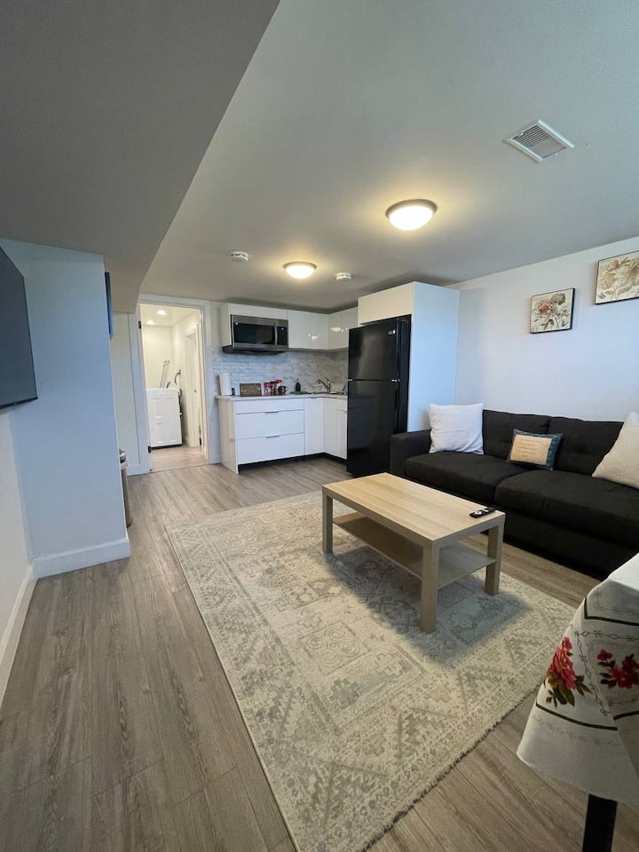 Cozy Entire Basement Apartment - Vaughan
