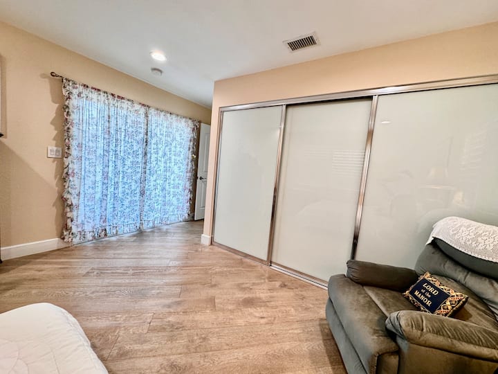 恩典之家，单独的三间房三个卫生间 - Pasadena, CA