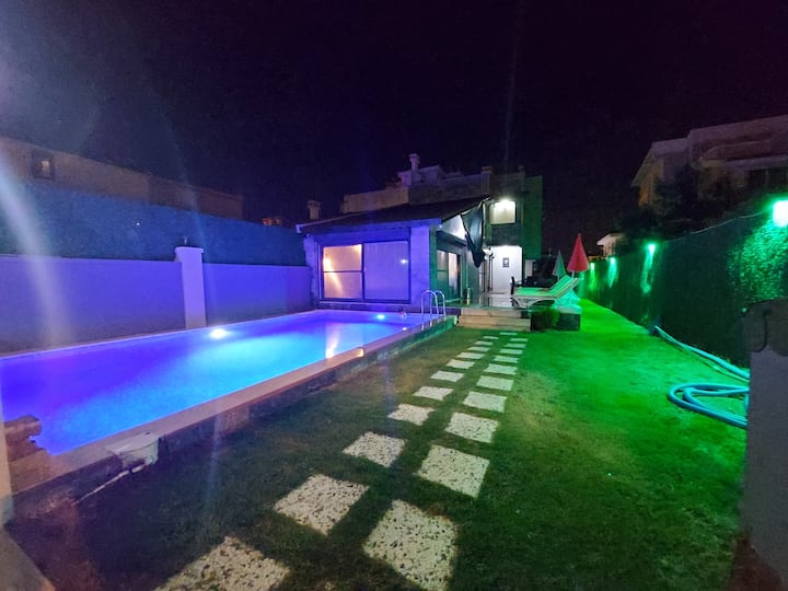 ÇEşme Ilıca 4+1 Müstakil Villa - Çeşme, Çeşme-Izmir, Türkei