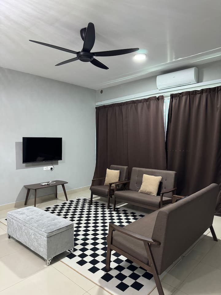 Abadi Trio Groundfloor(swimmingpool) - Kinabatangan