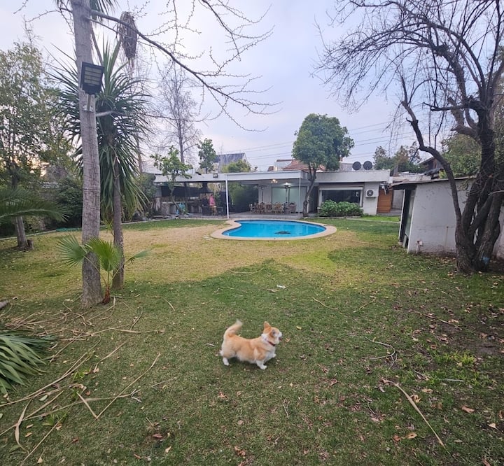 Enorme Y Agradable Casa Con Piscina 2 - Las Condes