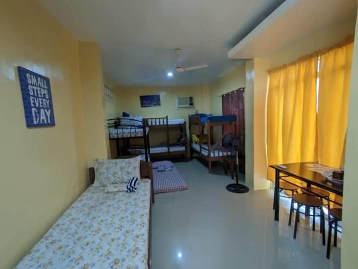 Francis Dale Lodge Room 4 - El Nido, Philippines