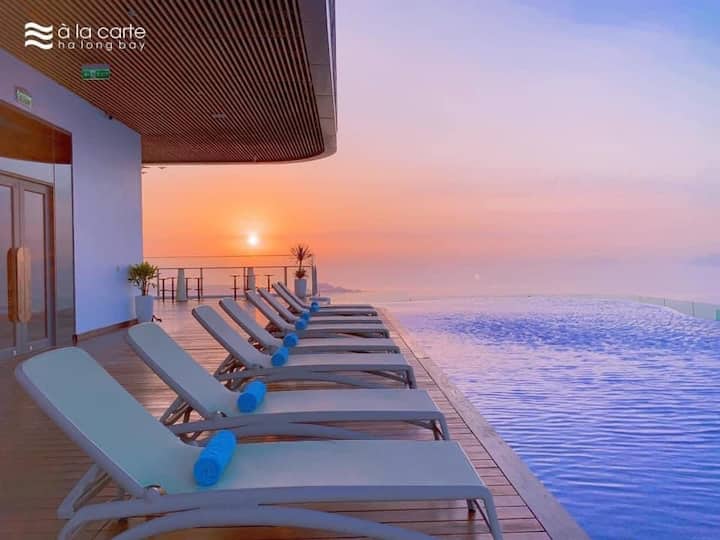 Samset Home Ocean View - China