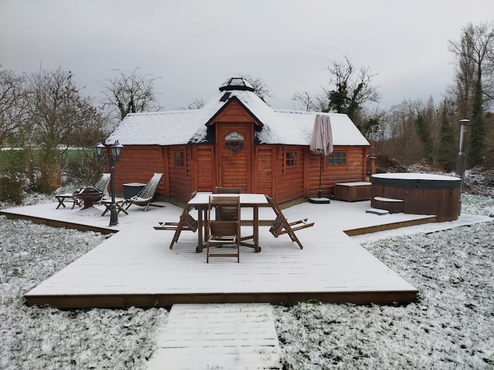 Kota Et Bain Nordique (Option) Parmi Nos Animaux - Bretagne