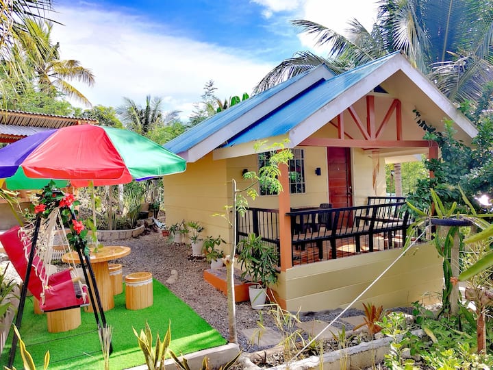 Hillside Cabin Surrounded With Lush Greenery. - Dumanjug