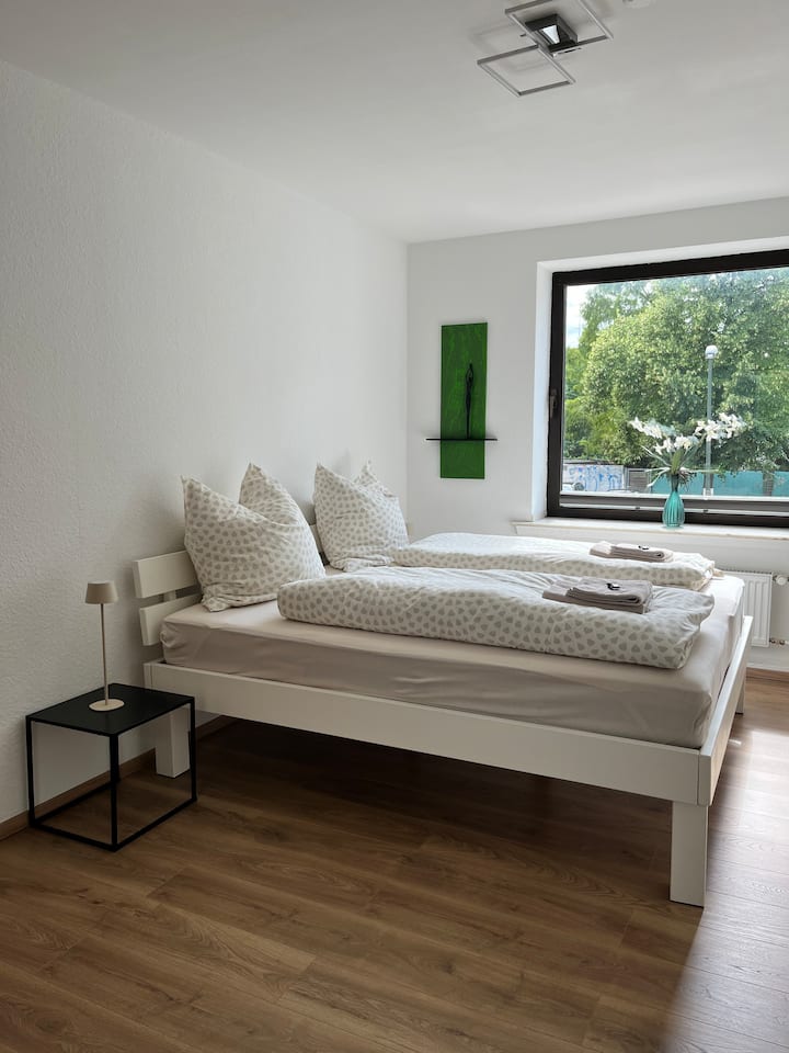 Appartement Düsseldorf - Messe, Flughafen, Zentrum - Düsseldorf