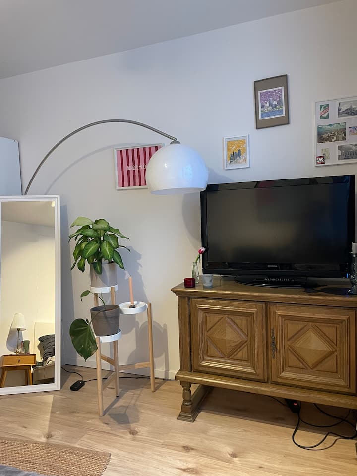 2-zimmerwohnung/balkon/münchen Sendling/bei Hp8 - Munich