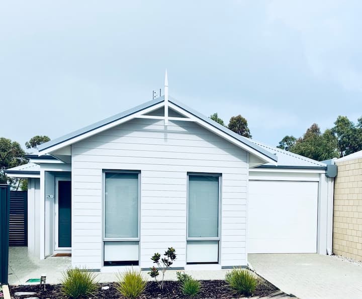 Tipsy Turtle Holiday Home - Busselton