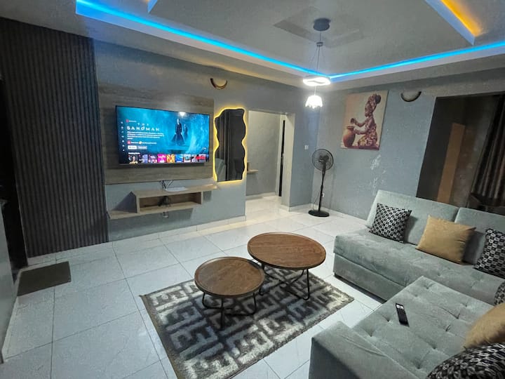 Two Bedroom Luxury Apt At Opposite Molly Hospital - Ibadan
