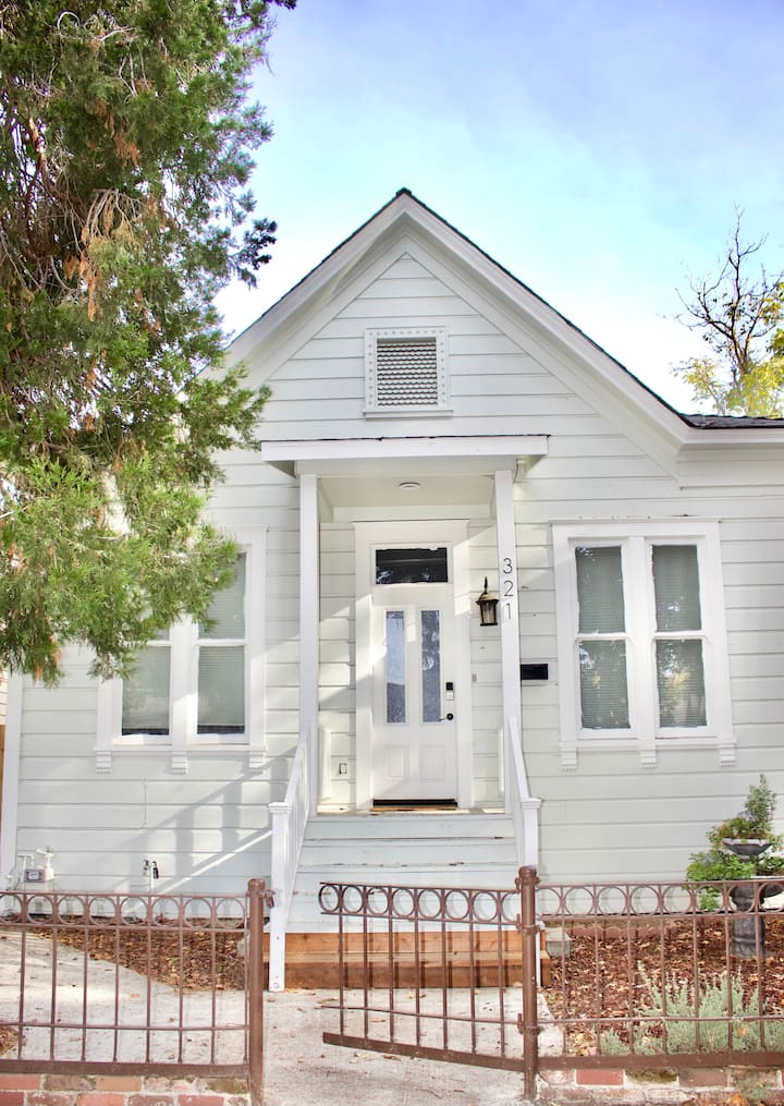 Stylish Downtown 3 Bedroom 2bath - サクラメント, CA
