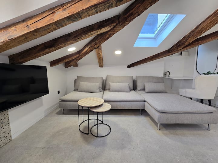 One Bedroom Aparment Near Split Centre - Split