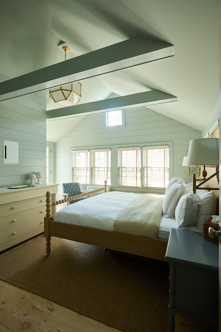 Newly Renovated Huckleberry House - 6 Bed In Town - 난터켓