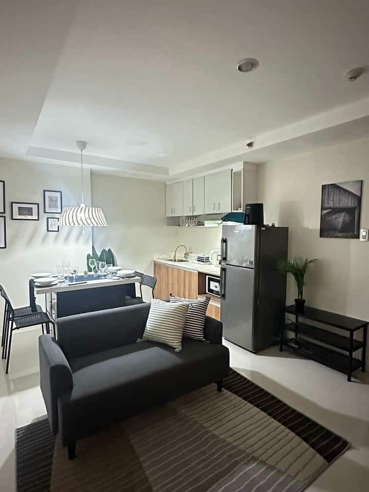 Aimee’s Taguig Lux Stay - Taguig